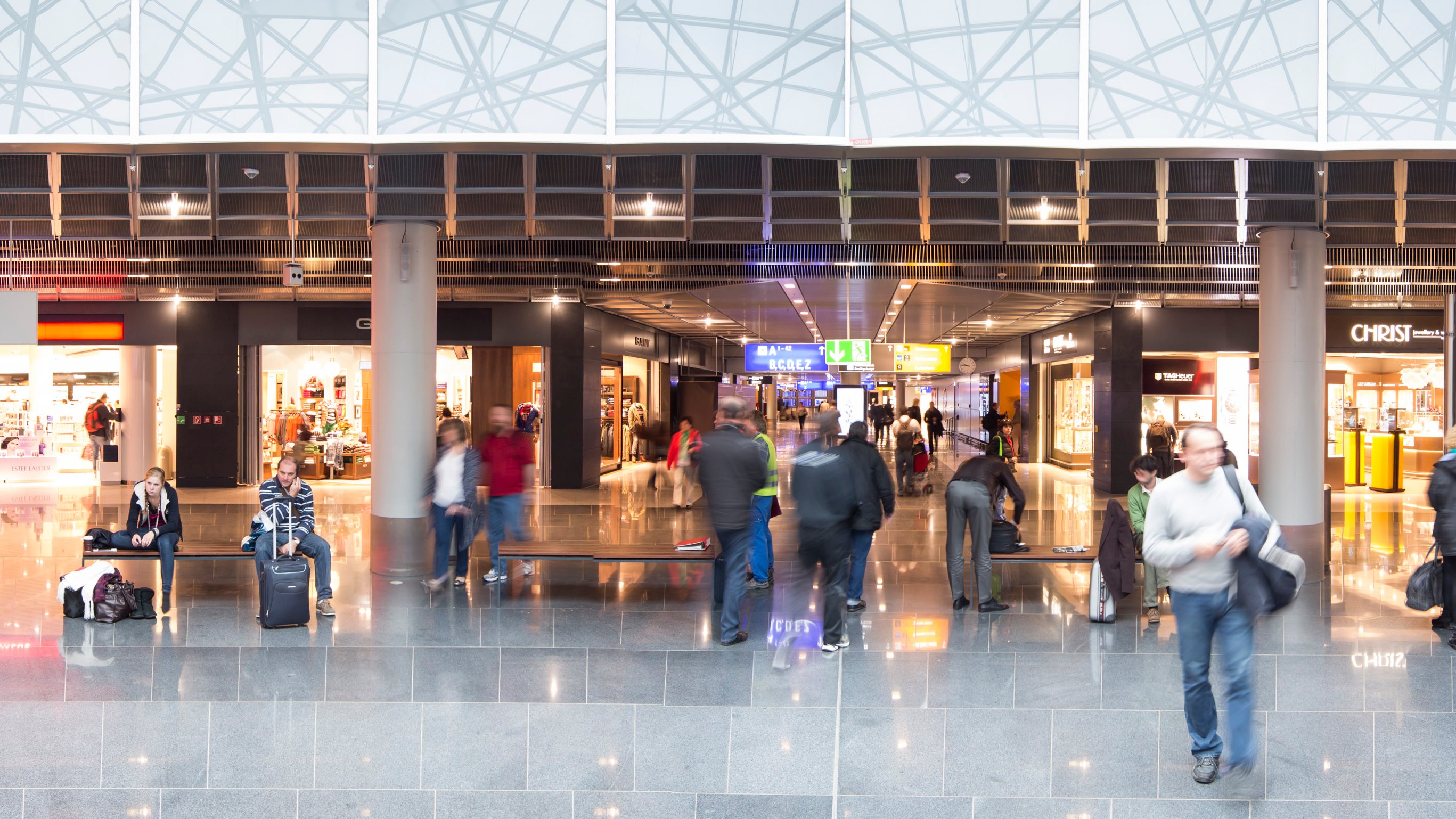 Airport Retailing
