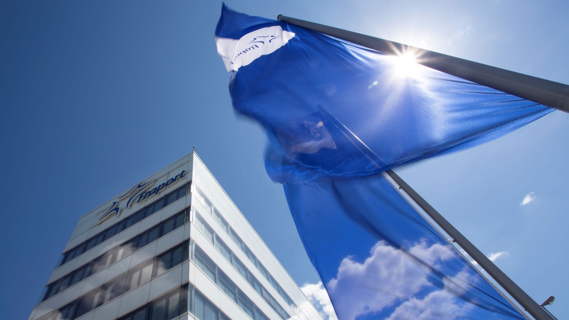 Fraport Significantly Improves Operating Result in Second Quarter